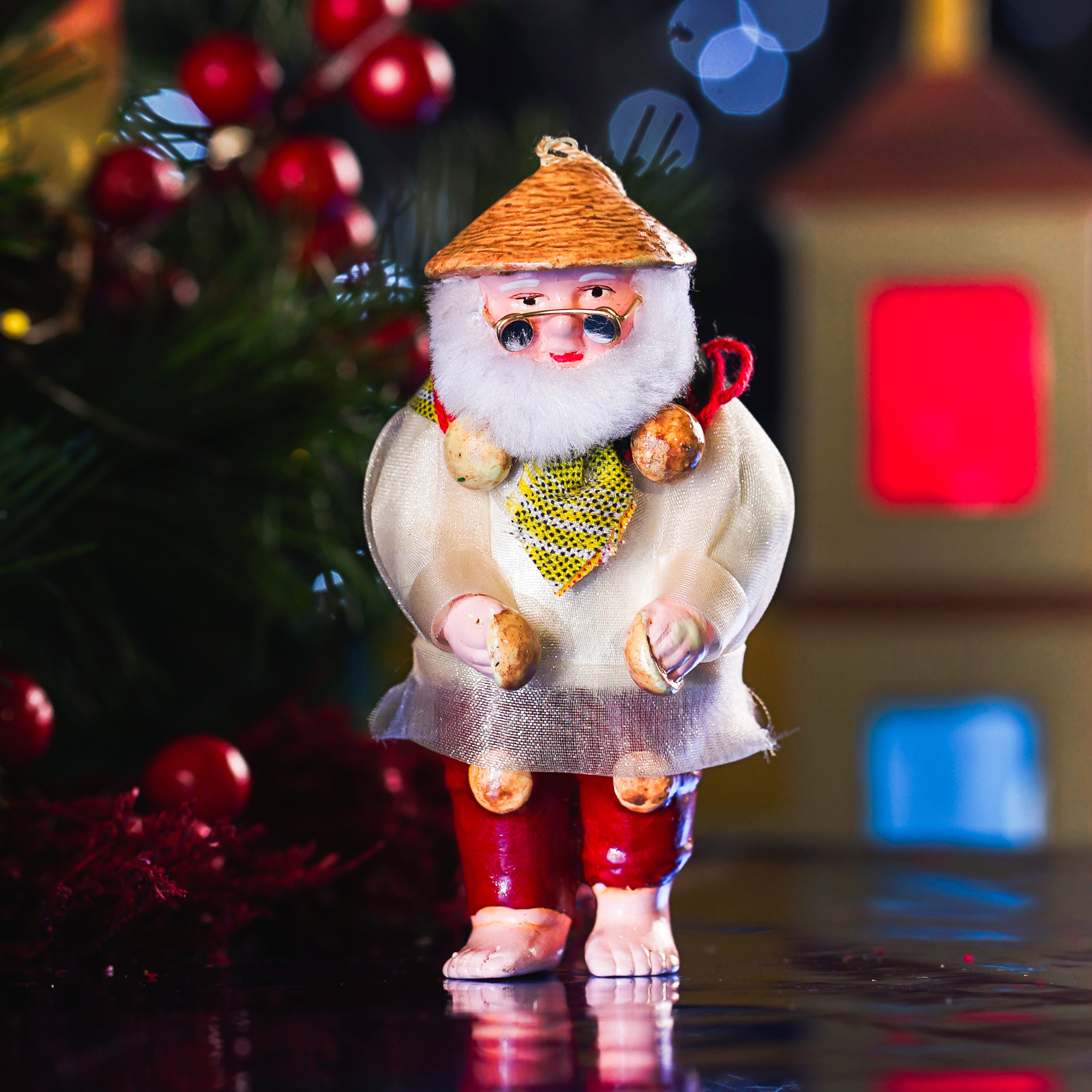Mini Filipino Santa Claus - Maglalatik – TESOROS