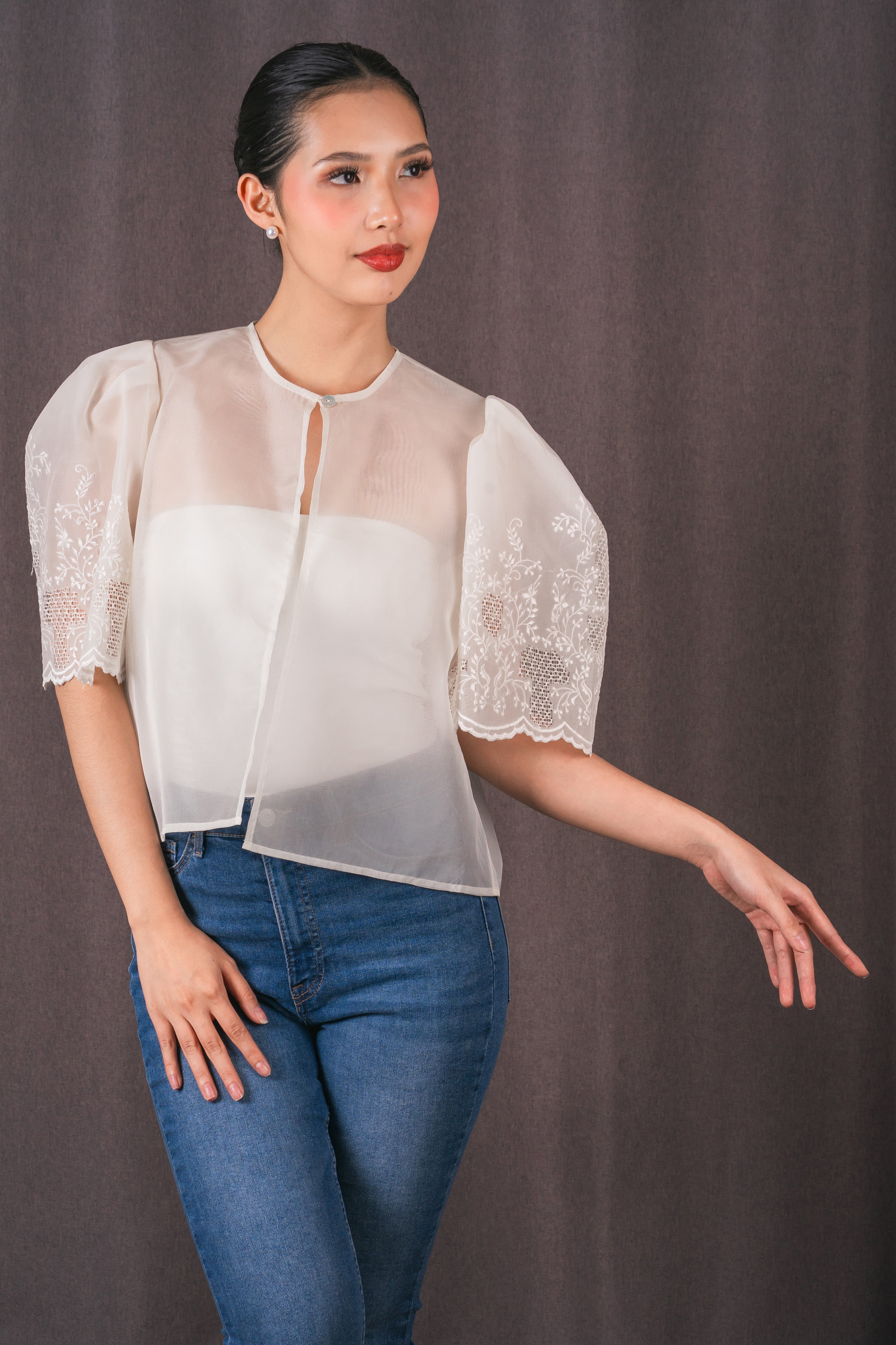 Ladies Jusi Bolero w/ Sleeves Embroidery – TESOROS