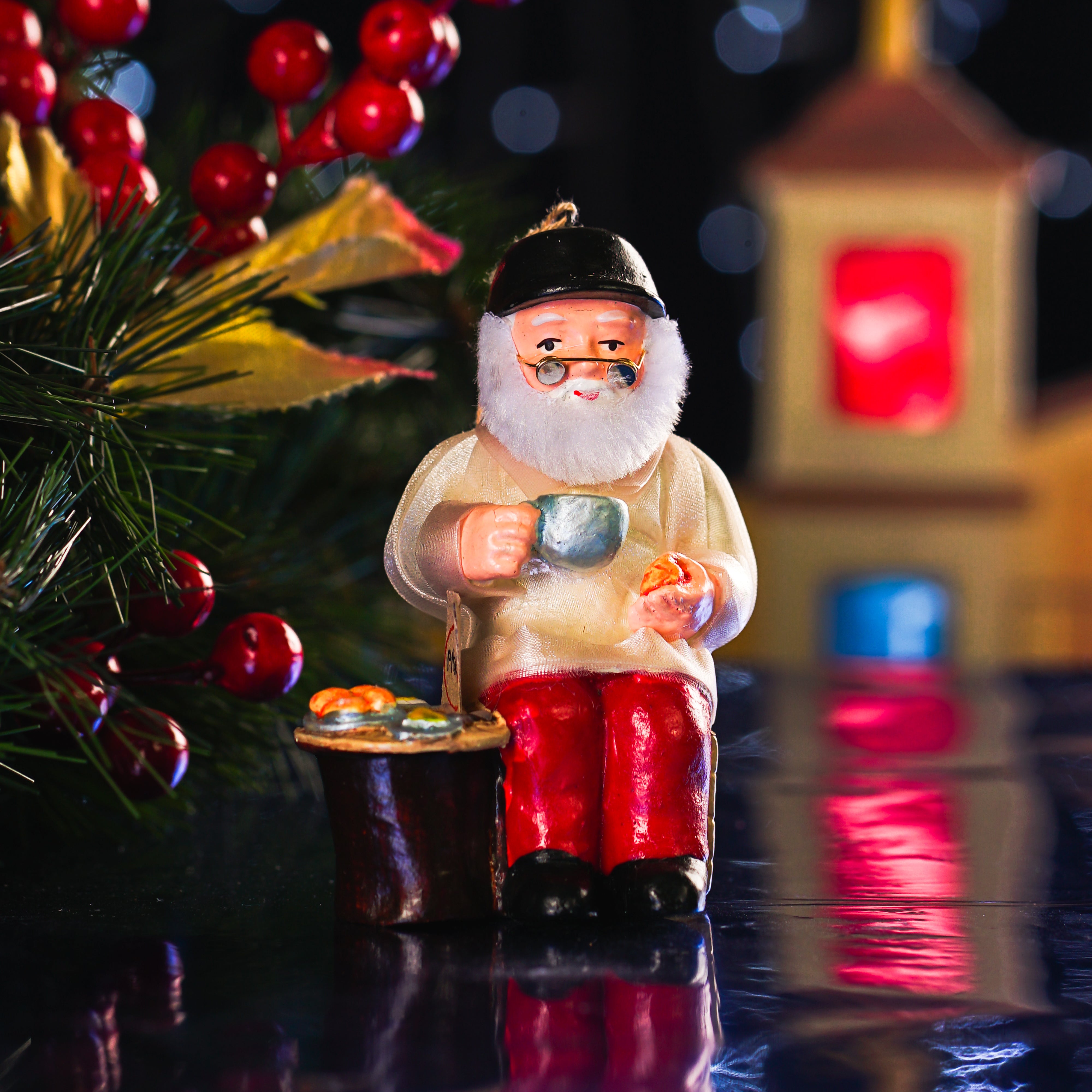 Mini Filipino Santa Claus - Kape't Pandesal – TESOROS