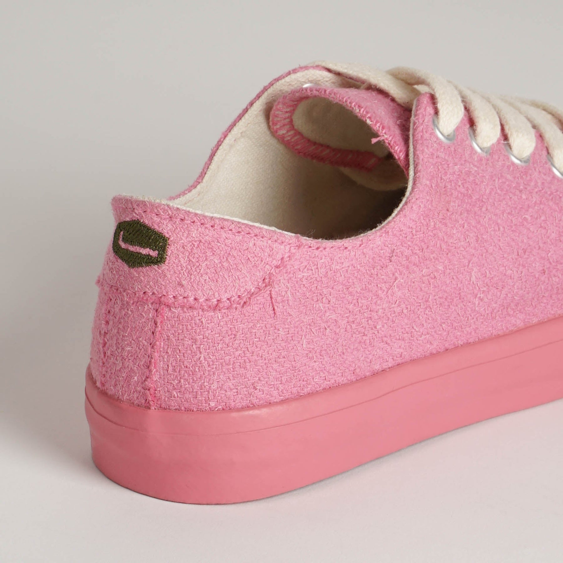 Lakat Lo-cut Sneakers - Pink – TESOROS